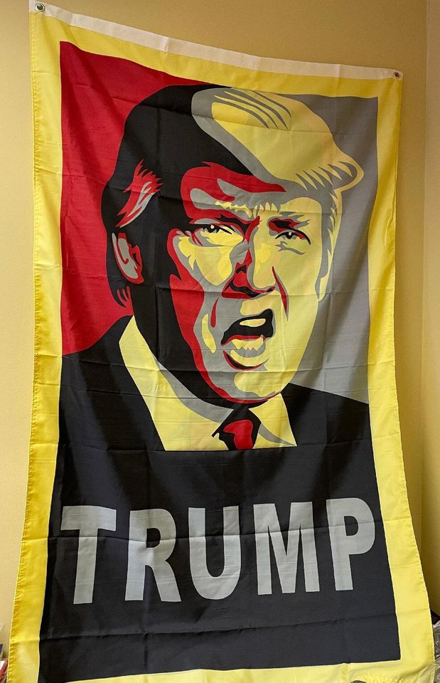 The best collection of Trump flags assorted images of our 45th ...