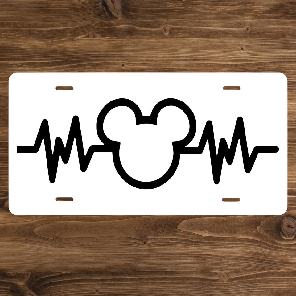 Disney Mickey Mouse Head in Heartbeat Vanity License Plate | ID ...